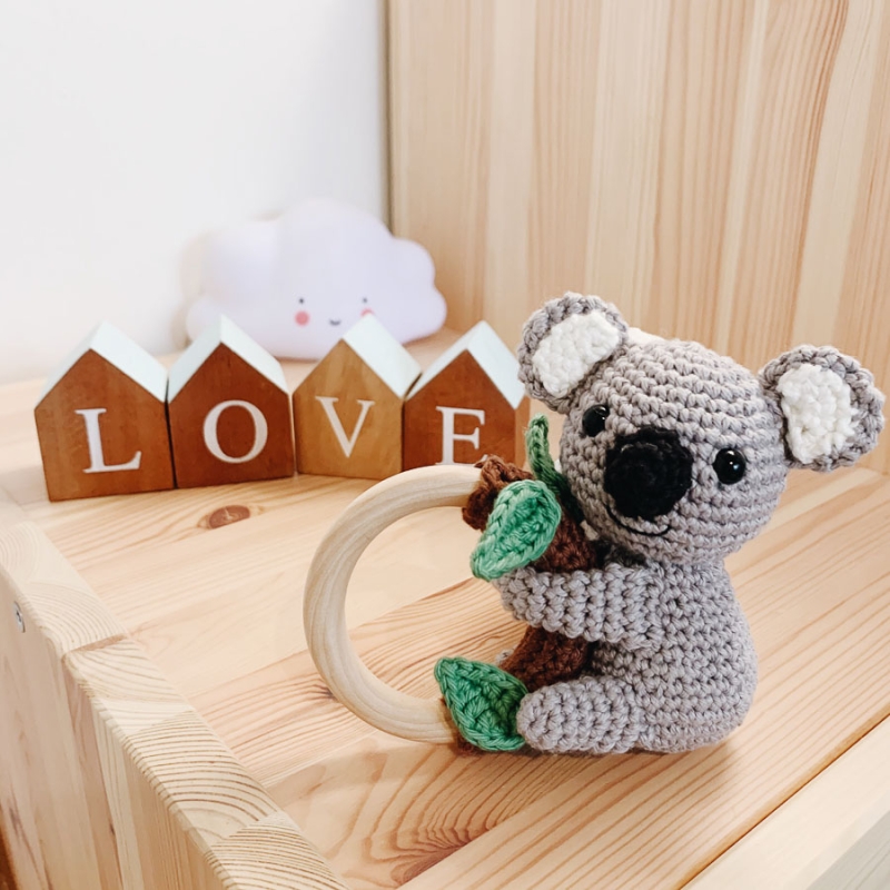 Louis the Koala baby rattle amigurumi pattern - Amigurumi.com