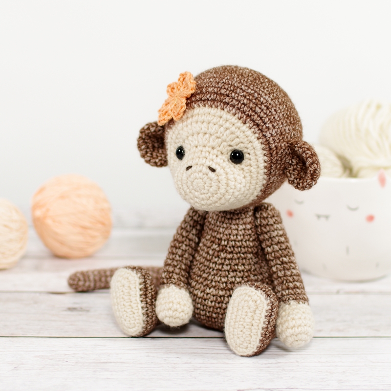 Monkey girl amigurumi pattern - Amigurumi.com