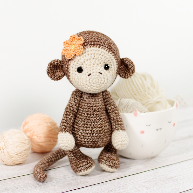 Monkey girl amigurumi pattern - Amigurumi.com