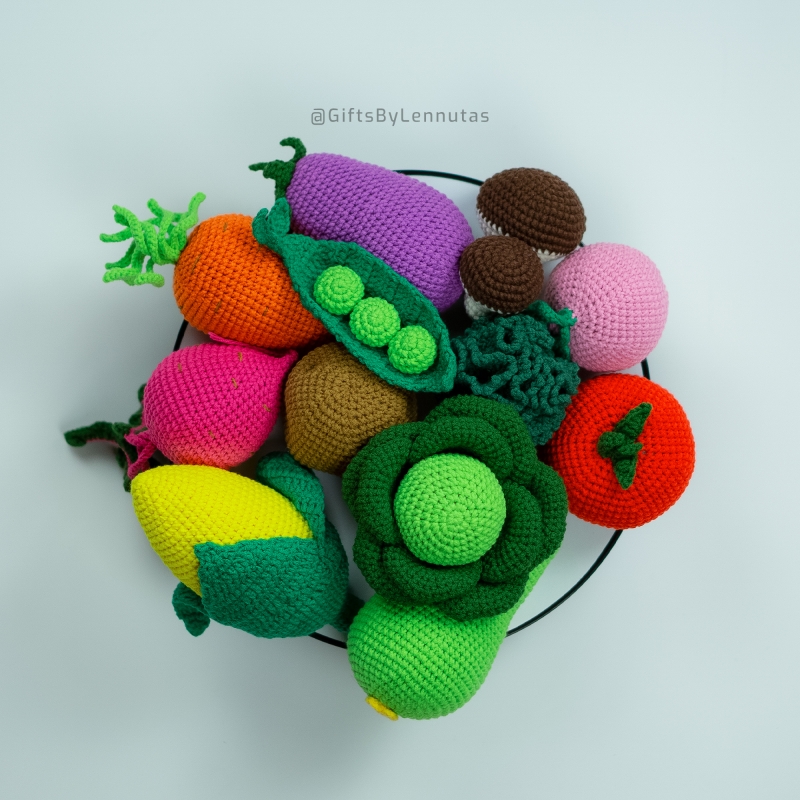 15 Vegetables amigurumi pattern - Amigurumi.com
