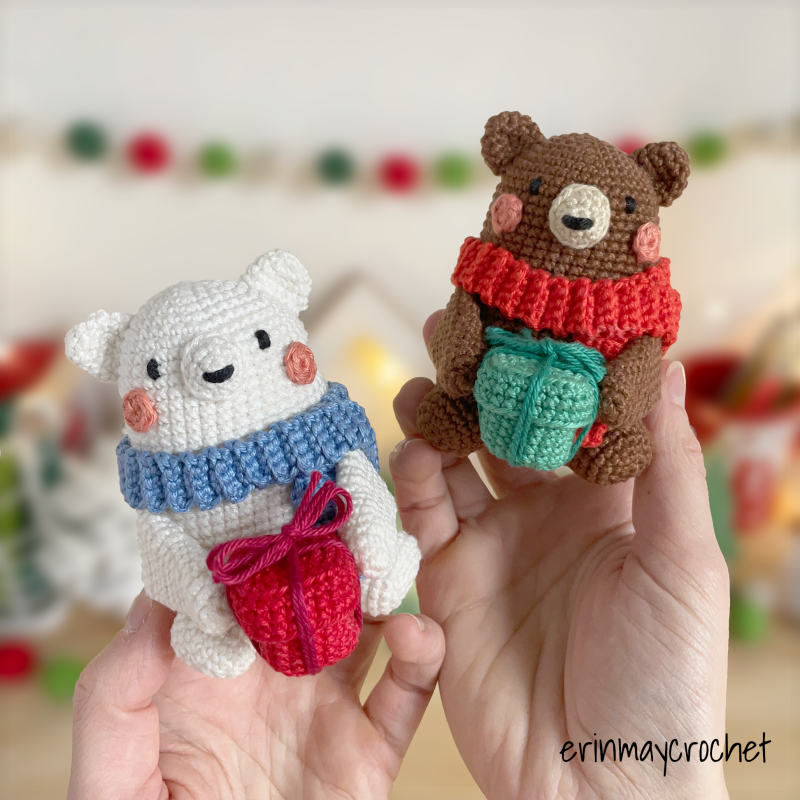 Beary Merry Christmas Bears amigurumi pattern - Amigurumi.com