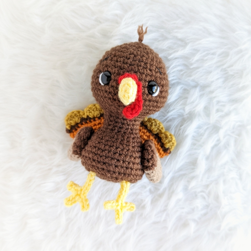 Mini Tom Turkey amigurumi pattern - Amigurumi.com