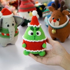 Baby Grinch amigurumi pattern - Amigurumi.com