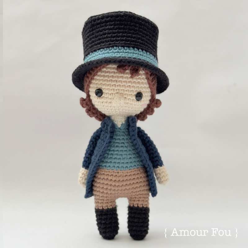 Mr Darcy - Pride and Prejudice amigurumi pattern - Amigurumi.com