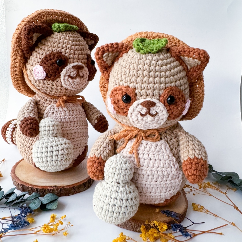 Tori the Tanuki amigurumi pattern - Amigurumi.com
