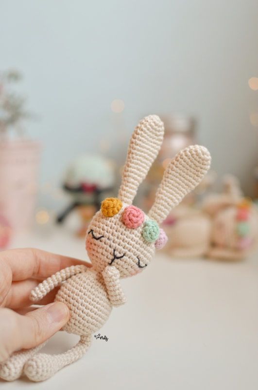 Cute rabbit amigurumi amigurumi pattern - Amigurumi.com