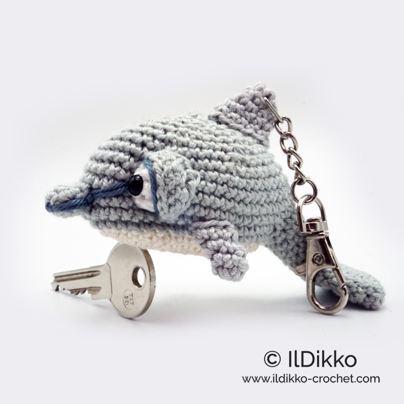 Donny the Dolphin Keychain amigurumi pattern - Amigurumi.com