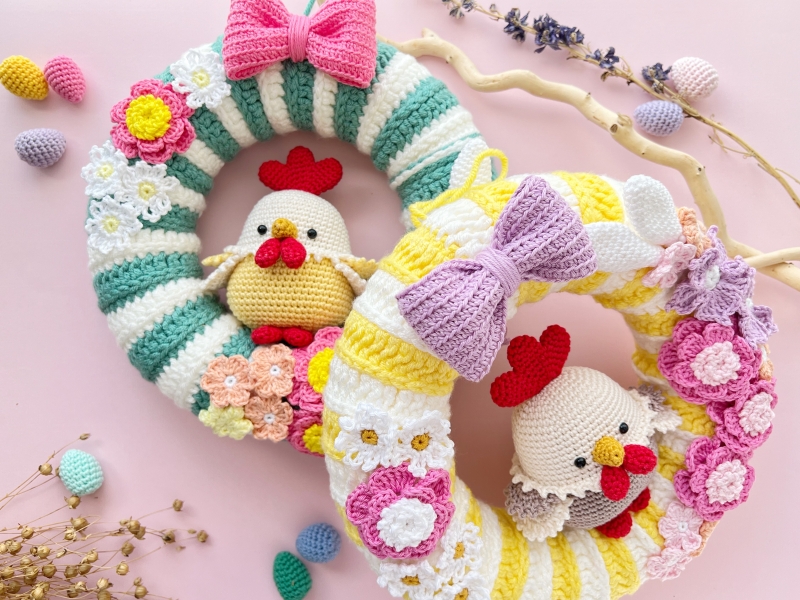 Crochet Easter Wreath with Chick amigurumi pattern - Amigurumi.com