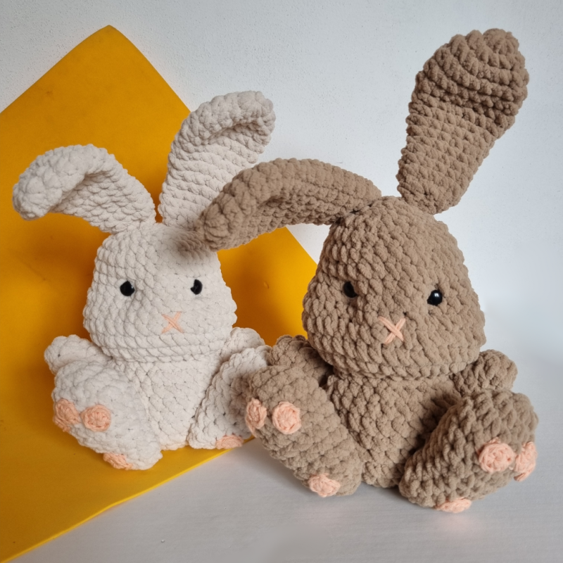 Renata Easter Bunny amigurumi pattern - Amigurumi.com