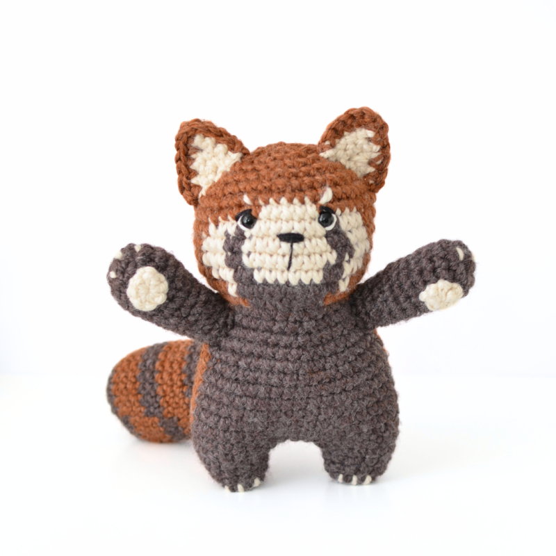 Auburn the Red Panda amigurumi pattern - Amigurumi.com