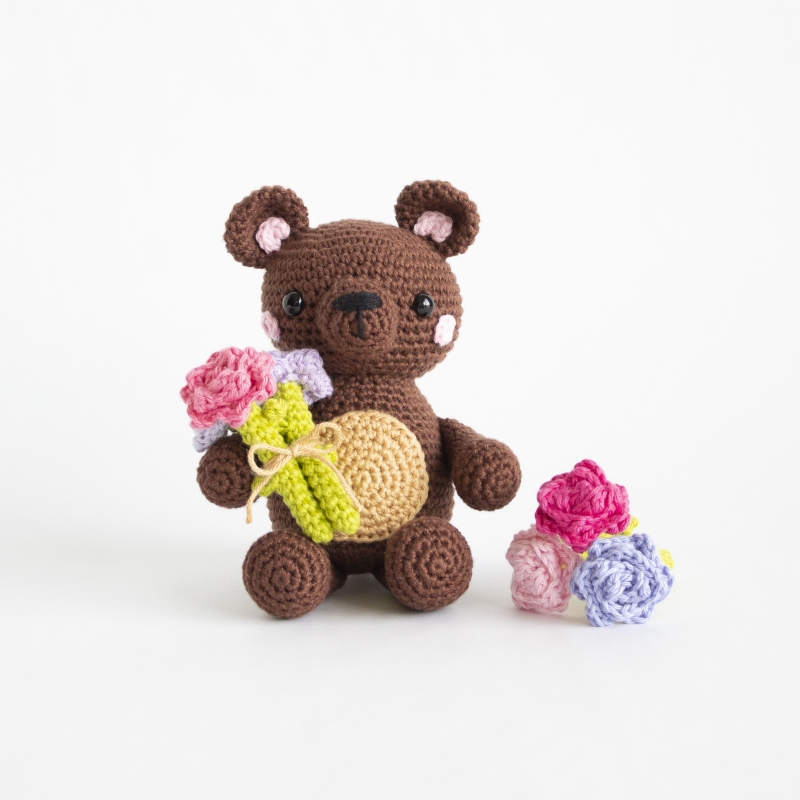 Coco The Bear amigurumi pattern - Amigurumi.com