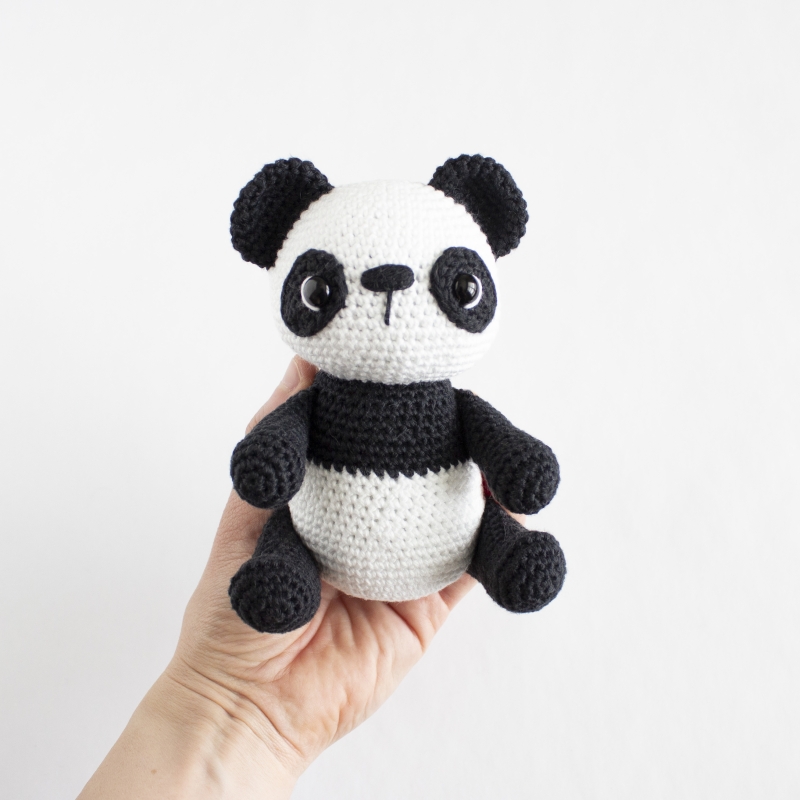 Pip the Panda amigurumi pattern - Amigurumi.com