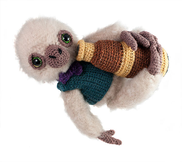 Artemis the astronomer sloth amigurumi pattern - Amigurumi.com