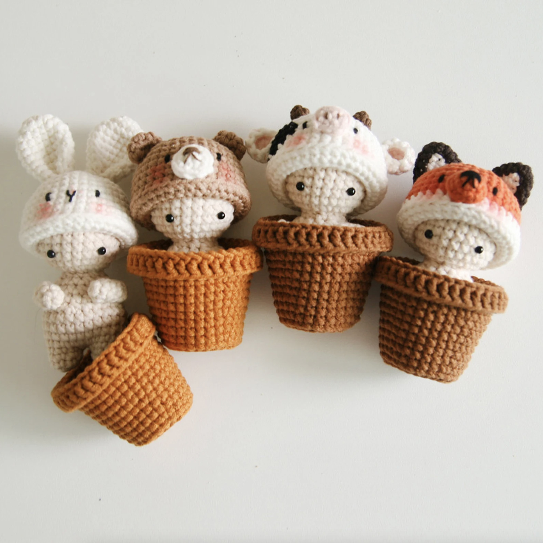 The fairy in the flowerpot amigurumi pattern - Amigurumi.com