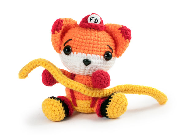 Flynn the fireman fox amigurumi pattern - Amigurumi.com