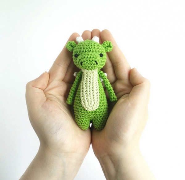 Mini Dragon amigurumi pattern - Amigurumi.com