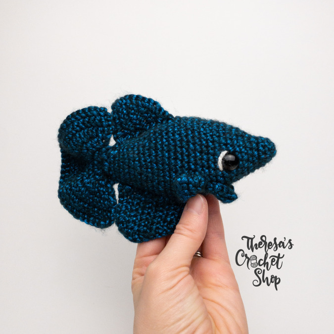 Betty the Betta Fish amigurumi pattern - Amigurumi.com