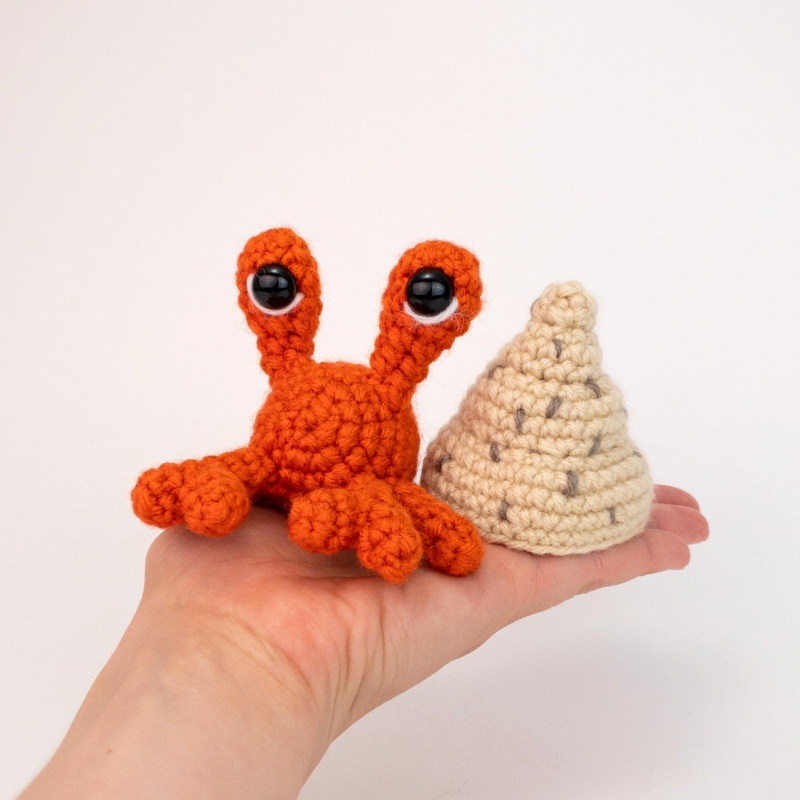 Herman the Hermit Crab amigurumi pattern - Amigurumi.com