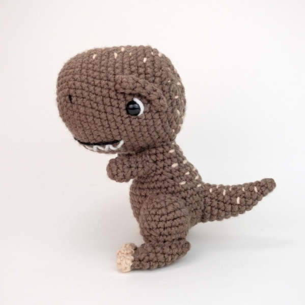 Troy the T-Rex amigurumi pattern - Amigurumi.com
