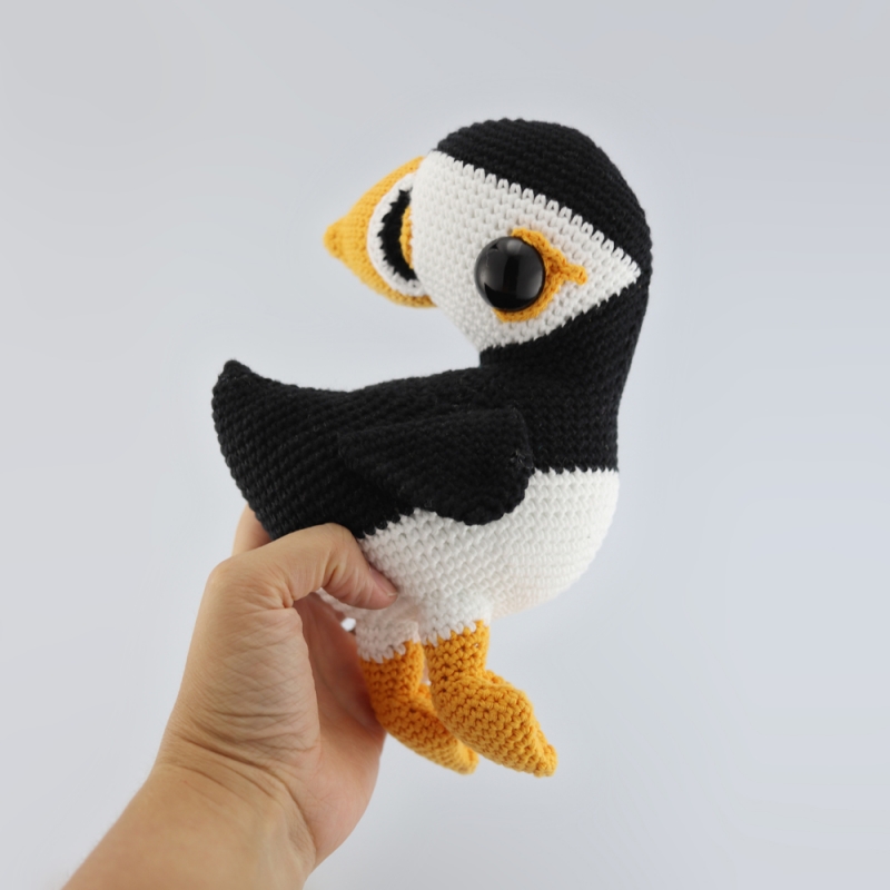Muffin The Puffin amigurumi pattern - Amigurumi.com