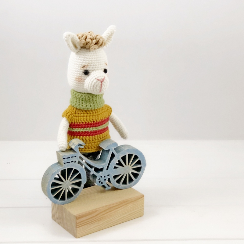 Danny the Llama Boy amigurumi pattern - Amigurumi.com