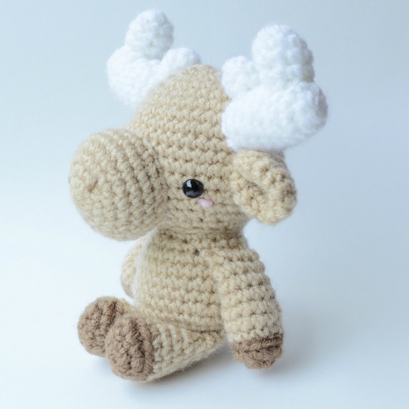 Max the Moose amigurumi pattern - Amigurumi.com