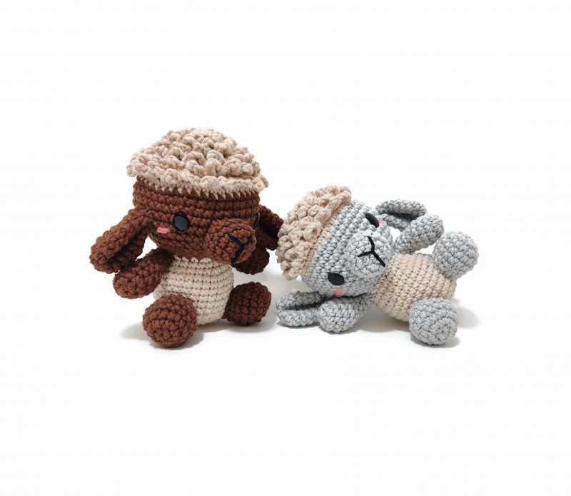 Mini Fluffy the lamb amigurumi pattern - Amigurumi.com