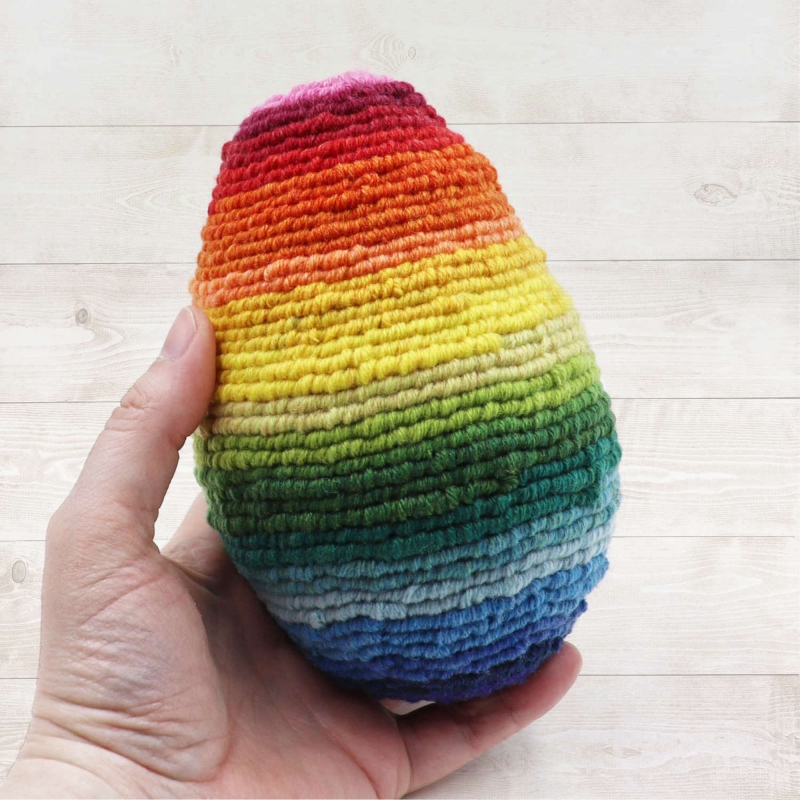 RAINBOW EGG amigurumi pattern - Amigurumi.com