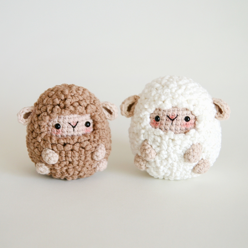 Baby Sheeps amigurumi pattern - Amigurumi.com