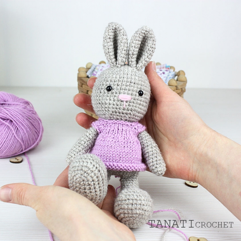 Mini Bunny amigurumi pattern - Amigurumi.com
