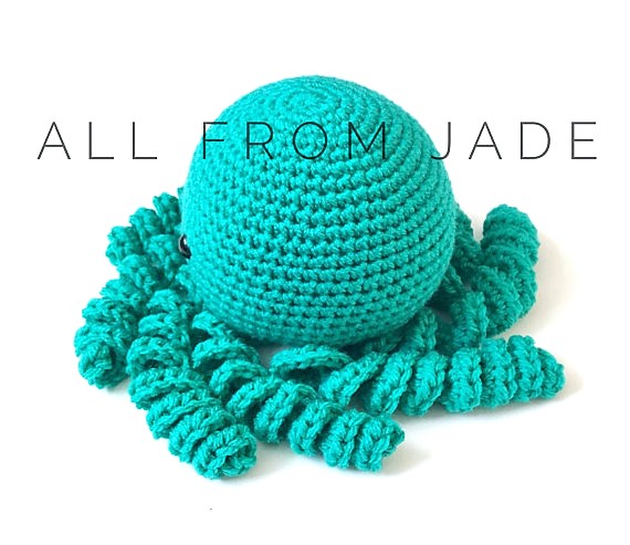 Smiling Octopus amigurumi pattern - Amigurumi.com