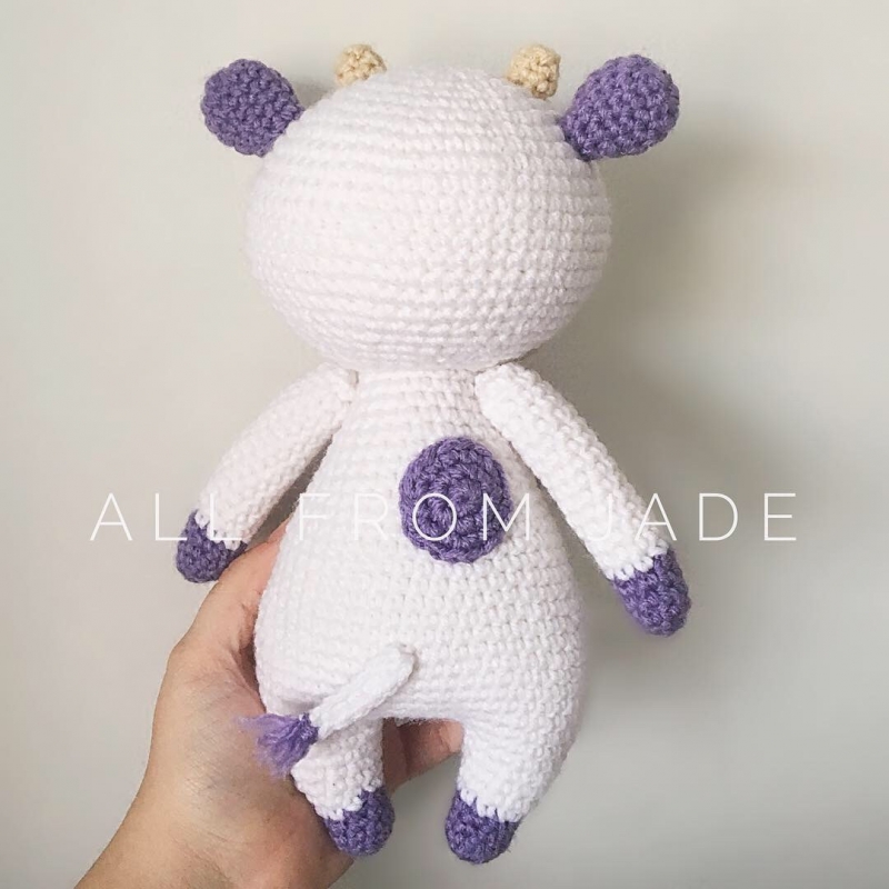 Violet the Cow amigurumi pattern - Amigurumi.com