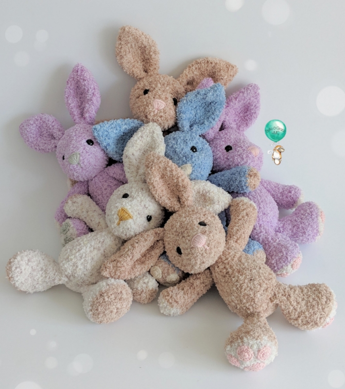 Fluffy the Bunny amigurumi pattern - Amigurumi.com