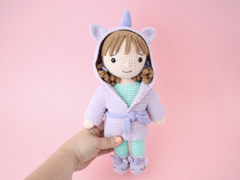Beatrice the Bedtime Doll amigurumi pattern - Amigurumi.com