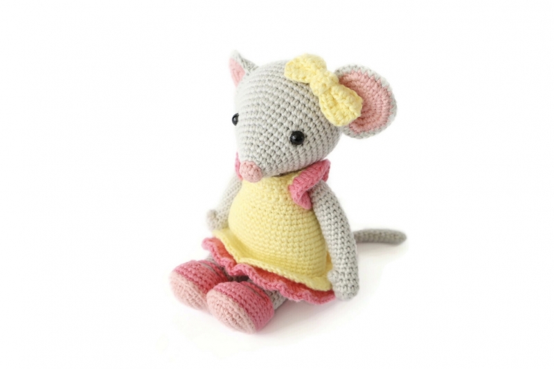 Milly the Mouse amigurumi pattern - Amigurumi.com