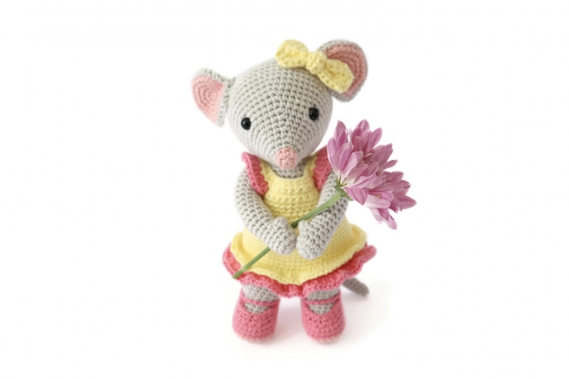 Milly the Mouse amigurumi pattern - Amigurumi.com
