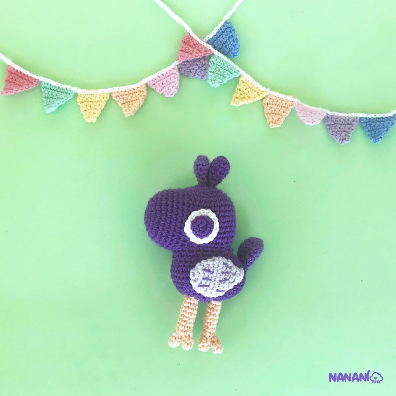 Baby Raven amigurumi pattern - Amigurumi.com