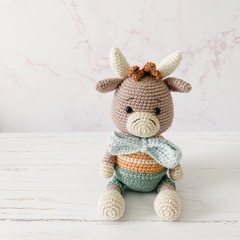 Billy the Bull amigurumi pattern - Amigurumi.com