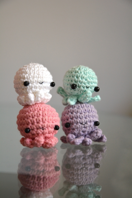 Tiny Octopus - Free amigurumi pattern Tiny Octopus - Free amigurumi pattern