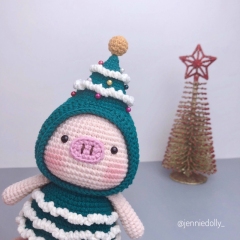 Mori The Christmas Tree Pig amigurumi pattern - Amigurumi.com