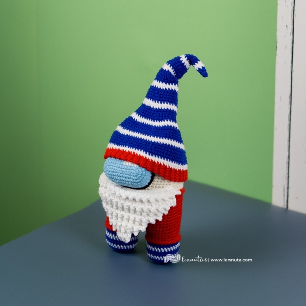 Among Us Gnome amigurumi pattern - Amigurumi.com