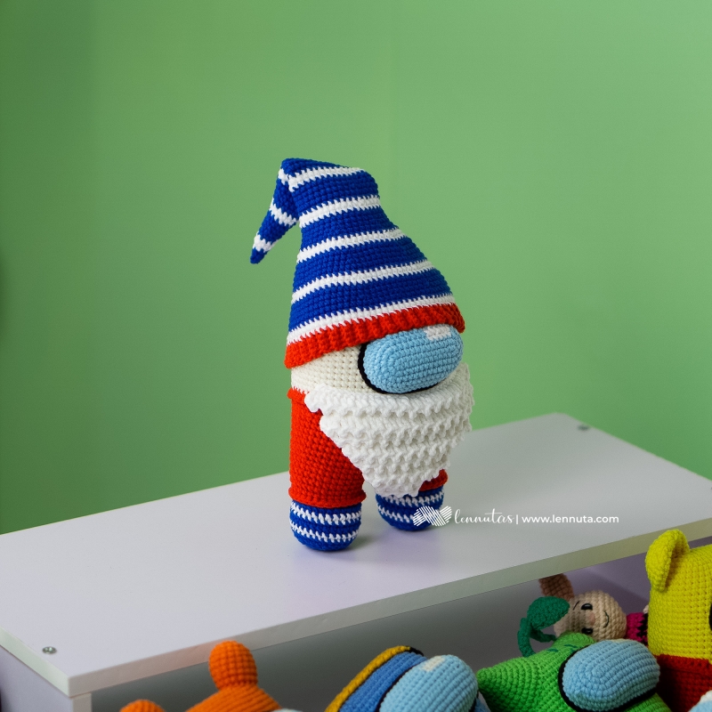 Among Us Gnome amigurumi pattern - Amigurumi.com