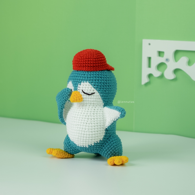 Dabbing Penguin amigurumi pattern - Amigurumi.com