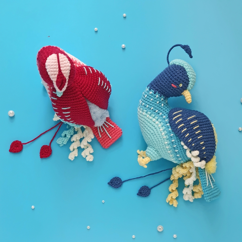 Sofia the Bird of Paradise amigurumi pattern - Amigurumi.com