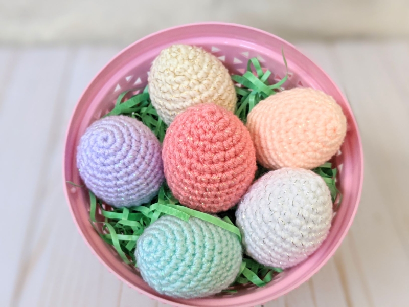 Easter Eggs - Free amigurumi pattern