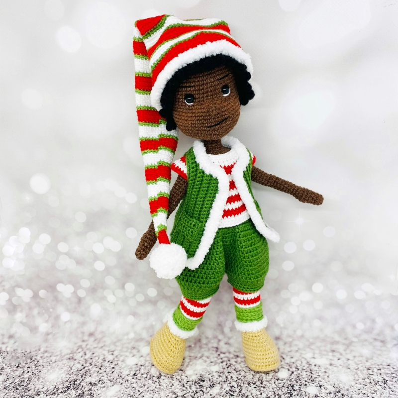 Christmas elf Buddy amigurumi pattern - Amigurumi.com