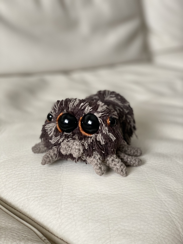Spider amigurumi pattern - Amigurumi.com
