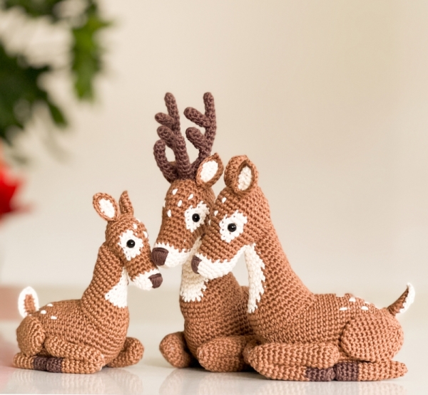 Fallow Deer Family amigurumi pattern - Amigurumi.com
