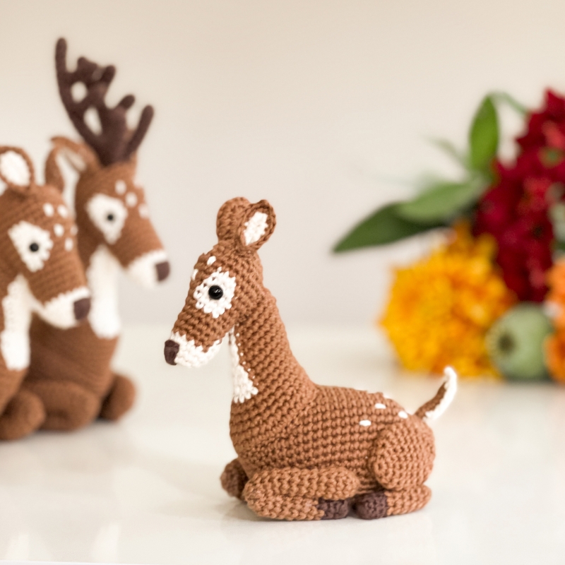 Fallow Deer Family amigurumi pattern - Amigurumi.com
