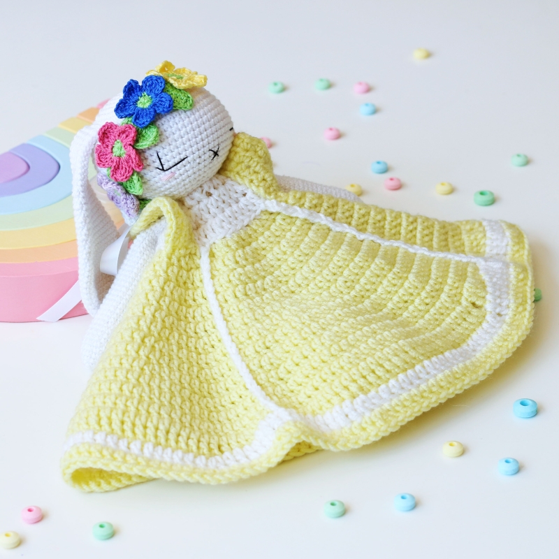 Fleur The Little Spring Bunny Lovey amigurumi pattern - Amigurumi.com